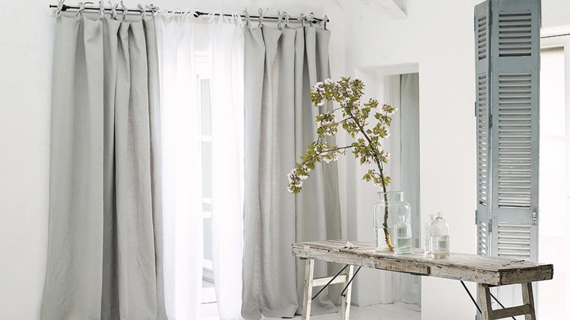 The Ultimate Collection Of Luxury Fabrics and Wallpapers